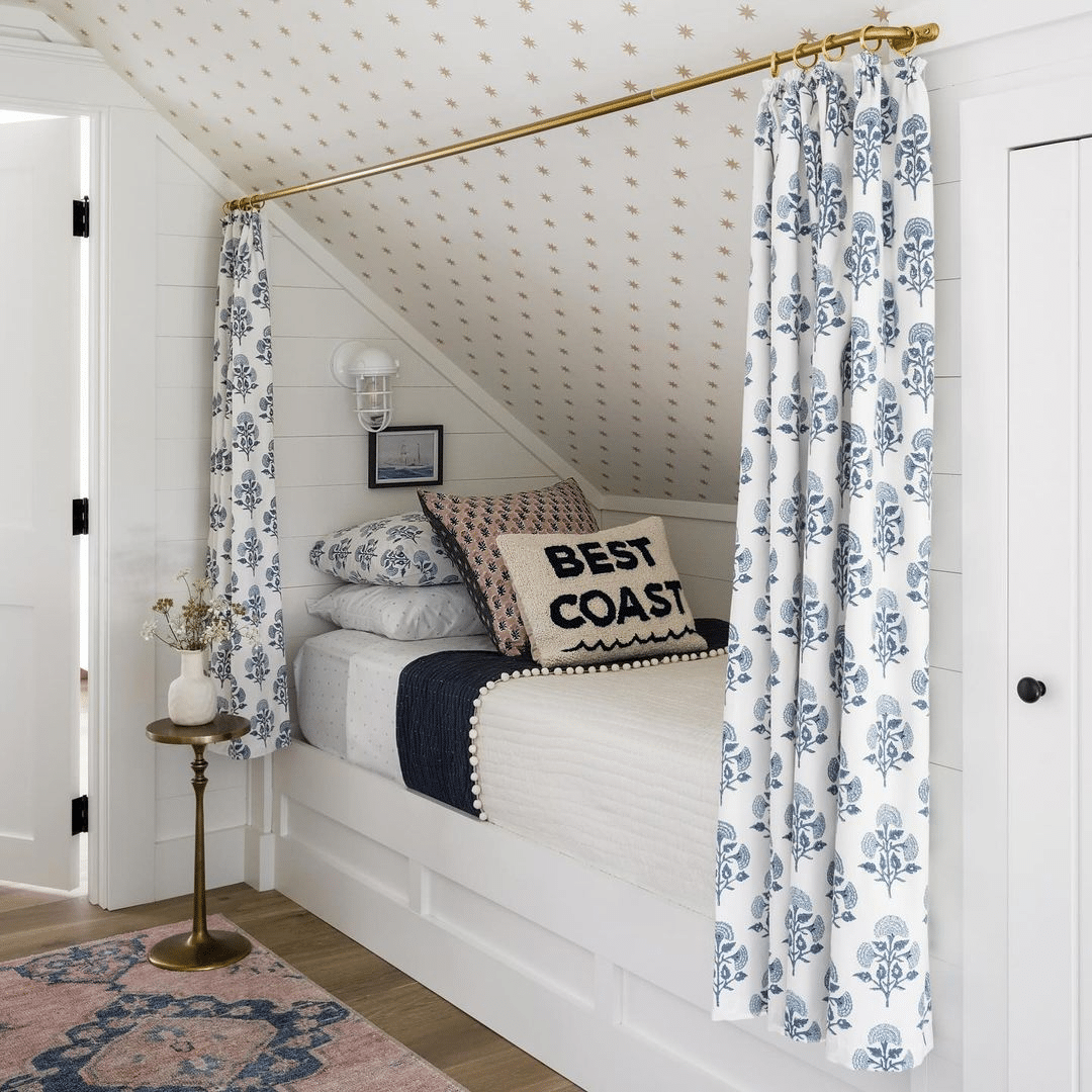 30 Smart Bed Against A Wall Ideas For Your Bedroom - Drop By My Home