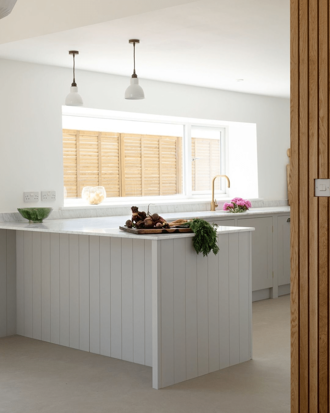 40 Dazzling Kitchen Peninsula Attached To Wall Ideas - Drop By My Home