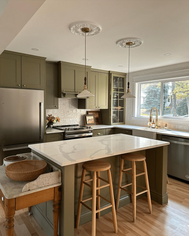 35 Magnificent Kitchen Island With Back Panel Ideas - Drop By My Home