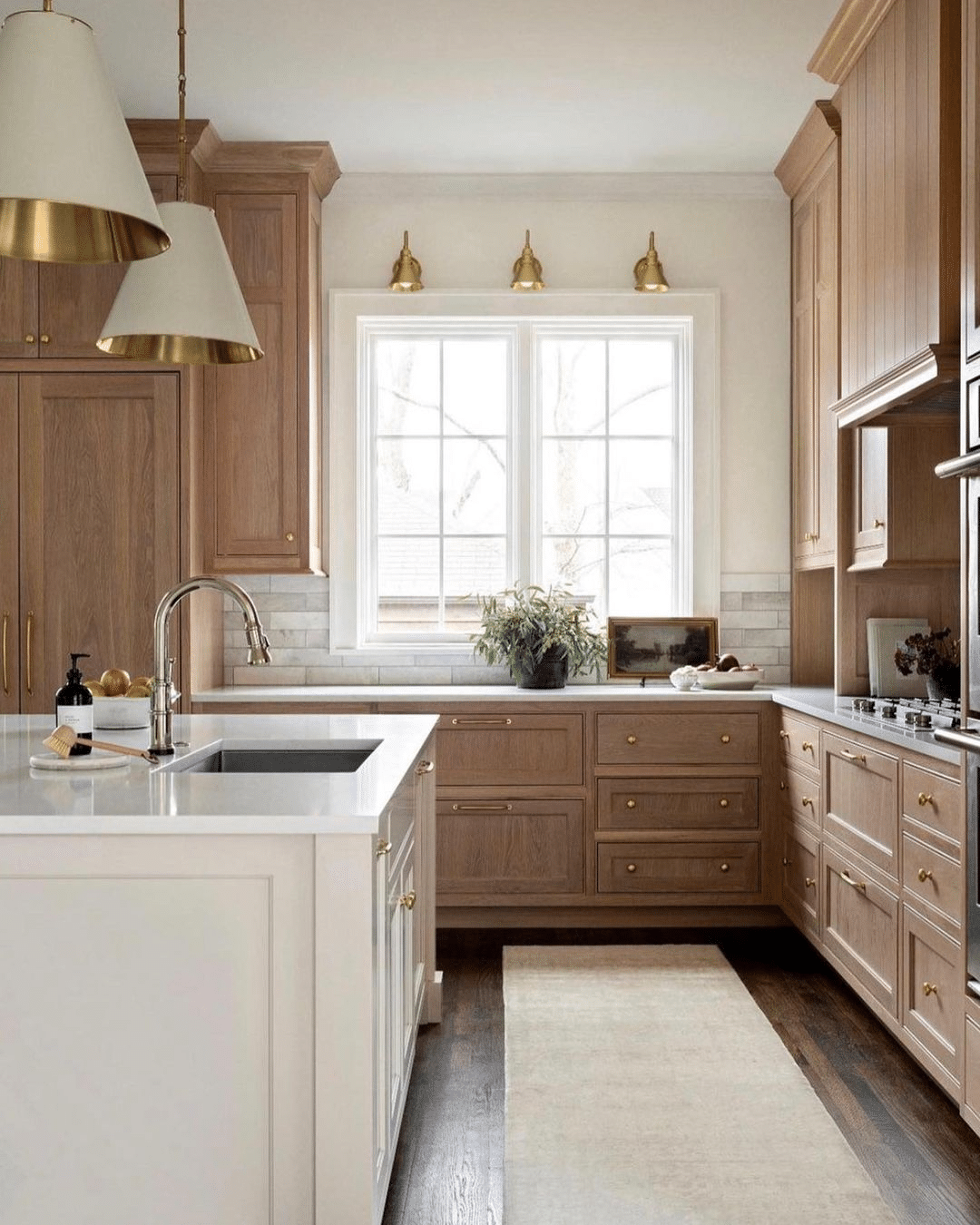 35 Magnificent Kitchen Island With Back Panel Ideas - Drop By My Home
