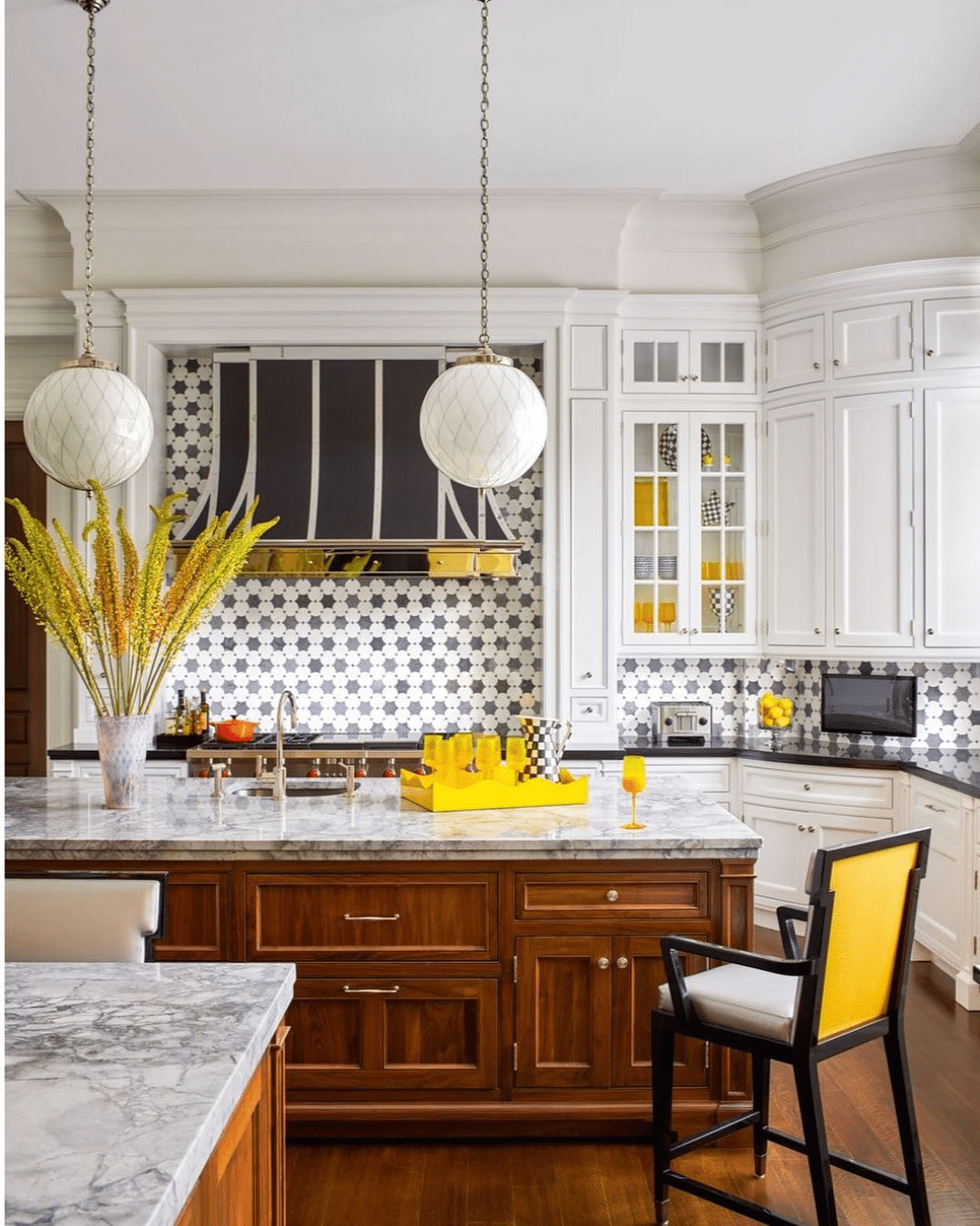 30 Yellow Kitchen Decor Ideas You Have To Try! - Drop By My Home