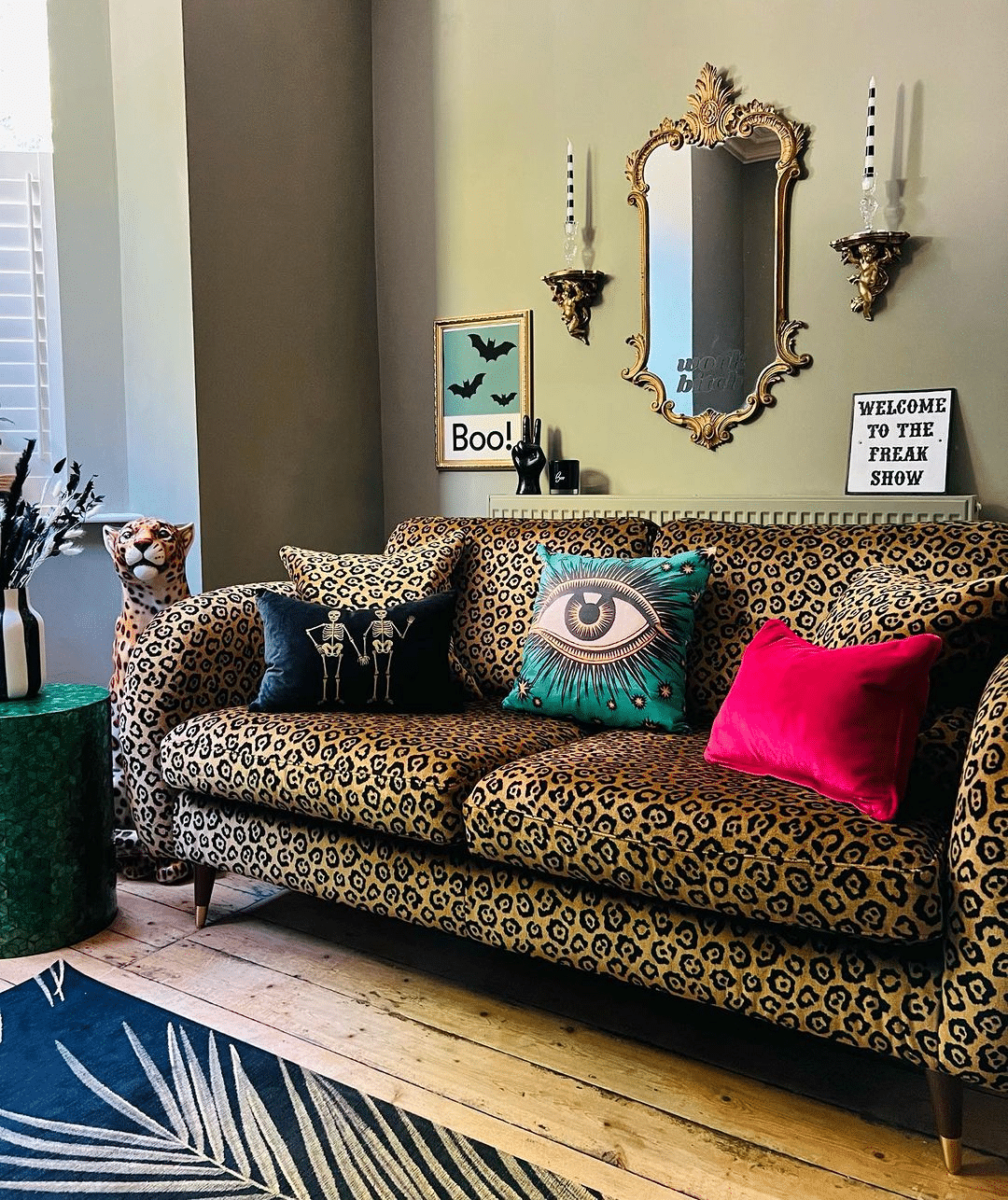 35 Remarkable Mirror Above Couch Ideas You Need To See - Drop By My Home