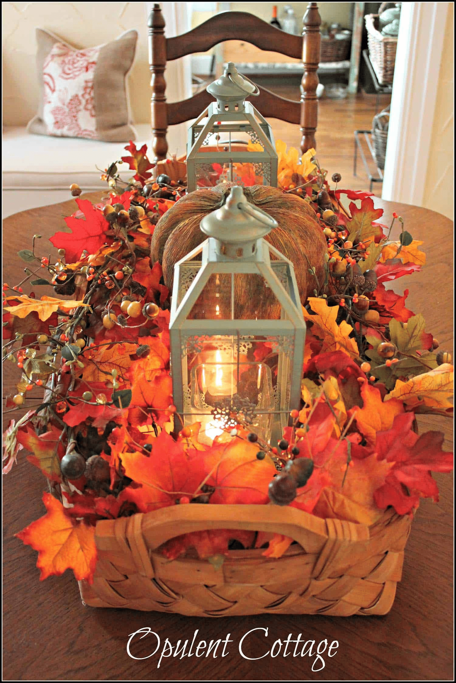 25 Most Beautiful Ways To Decorate For Fall With Lanterns - Drop By My Home